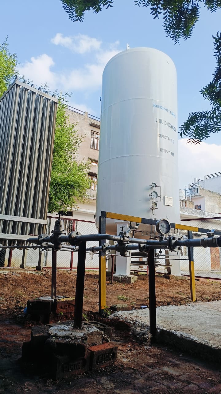 10 kL Cryogenic Liquid Medical Oxygen Vertical Storage Tank