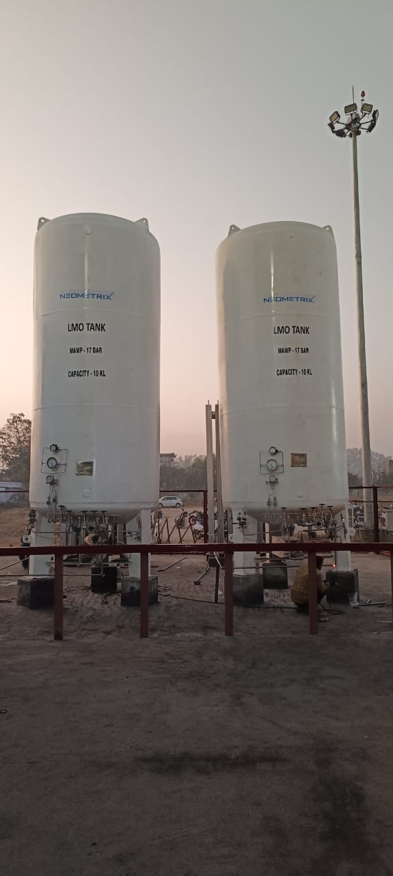10 kL Cryogenic Liquid Medical Oxygen Vertical Storage Tank