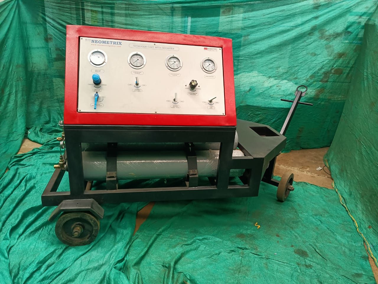 Nitrogen cart with Booster